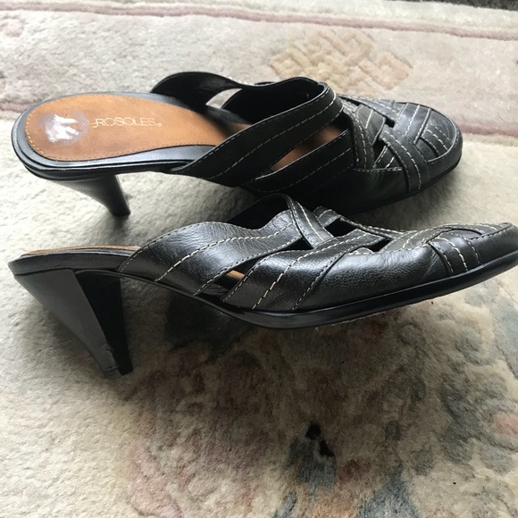 AEROSOLES | Shoes | Comfy Dark Grey Slides | Poshmark